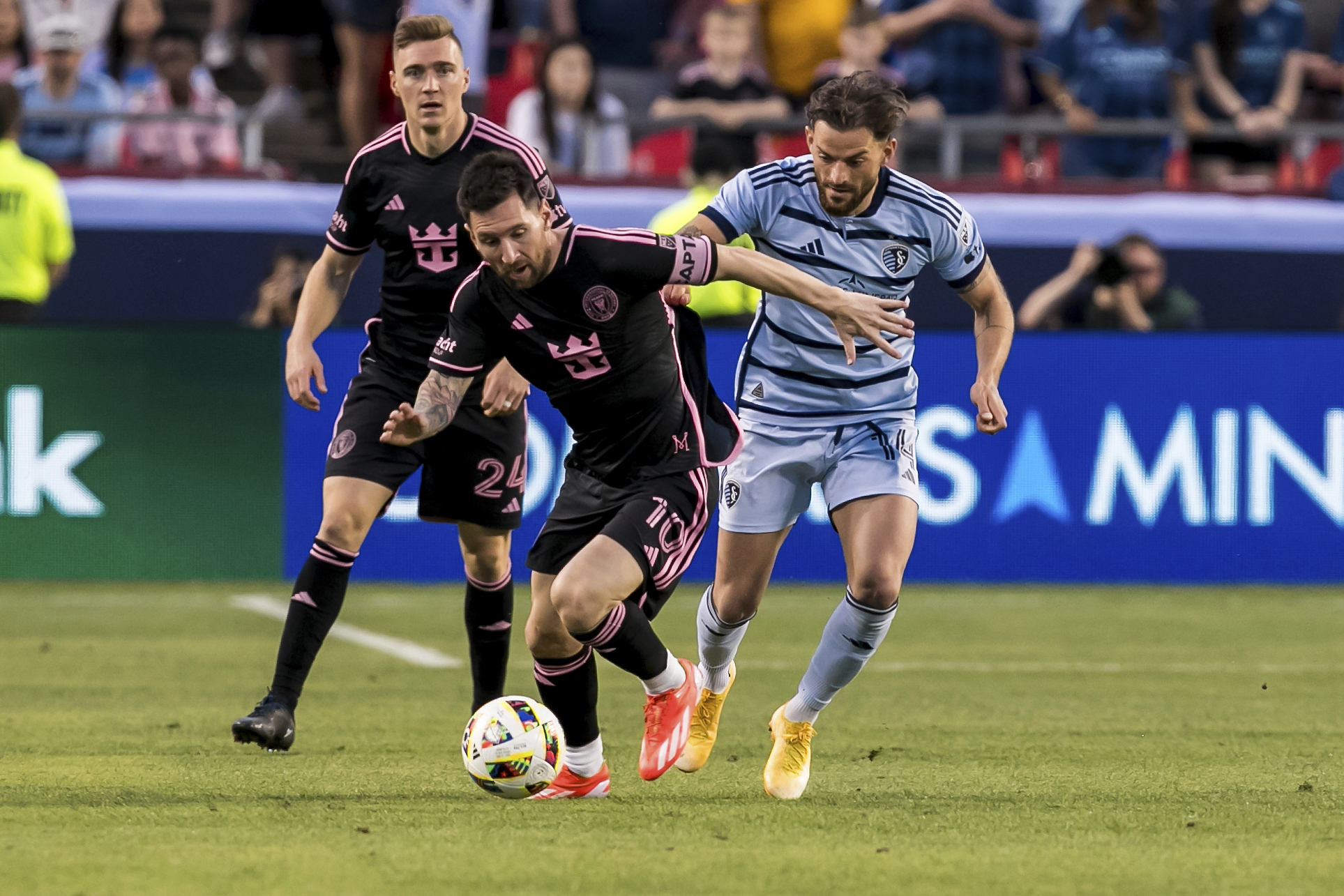 Lionel Messi scores ‘amazing’ goal in Inter Miami FC’s 3-2 win over Sporting KC | News, Sports ...